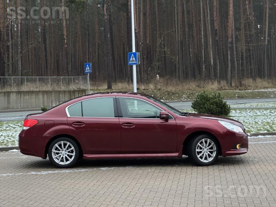Sarkans Subaru Legacy 2009 Rīga, ar dzinēja tilpumu 2.50 L un nobraukumu 353 tūkst. km par 3150 €, foto 2 vietnē AUTOMOTO.COM.LV