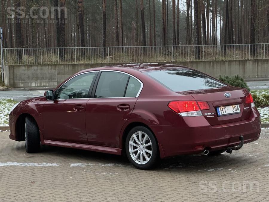 Sarkans Subaru Legacy 2009 Rīga, ar dzinēja tilpumu 2.50 L un nobraukumu 353 tūkst. km par 3150 €, foto 5 vietnē AUTOMOTO.COM.LV
