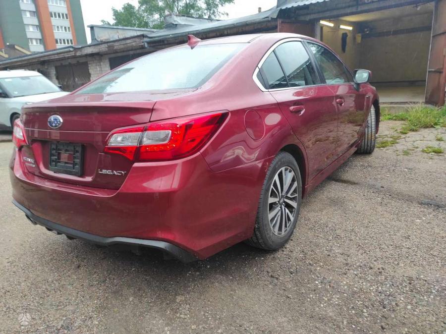 Sarkans Subaru Legacy 2019 Klaipėda, ar dzinēja tilpumu 2.50 L un nobraukumu 149 tūkst. km par 11999 €, foto 5 vietnē AUTOMOTO.COM.LV