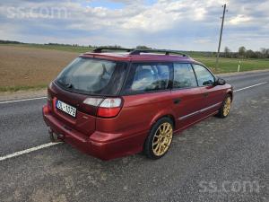 Red Subaru Legacy 2000 in Preili, with an engine capacity of 2.00 L and mileage of 277 thousand km for 2900 €, photo 6 on AUTOMOTO.COM.LV