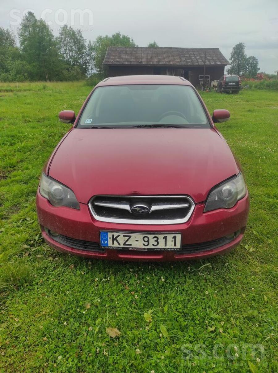 Sarkans Subaru Legacy 2005 Valka, ar dzinēja tilpumu 2.50 L un nobraukumu 401 tūkst. km par 600 €, foto 1 vietnē AUTOMOTO.COM.LV