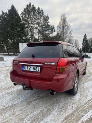 Red Subaru Legacy 2005 in Raseiniai, with an engine capacity of 2.46 L and mileage of 320 thousand km for 1250 €, photo 6 on AUTOMOTO.COM.LV
