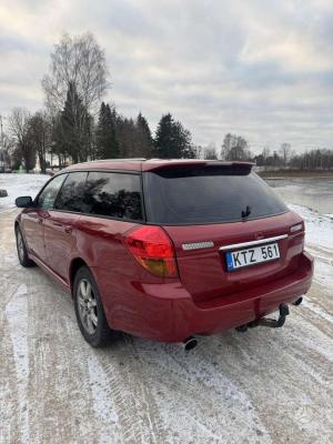 Red Subaru Legacy 2005 in Raseiniai, with an engine capacity of 2.46 L and mileage of 320 thousand km for 1250 €, photo 7 on AUTOMOTO.COM.LV