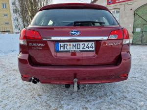 Red Subaru Legacy 2011 in Panevezys, with an engine capacity of 2.50 L and mileage of 185 thousand km for 5299 €, photo 11 on AUTOMOTO.COM.LV