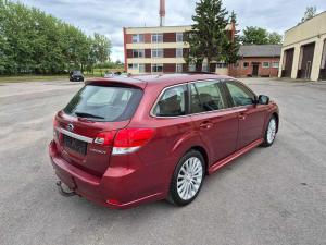 Sarkans Subaru Legacy 2011 Panevēža, ar dzinēja tilpumu 2.50 L un nobraukumu 185 tūkst. km par 4999 €, foto 5 vietnē AUTOMOTO.COM.LV