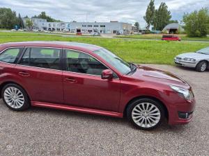 Sarkans Subaru Legacy 2011 Panevēža, ar dzinēja tilpumu 2.50 L un nobraukumu 185 tūkst. km par 4999 €, foto 11 vietnē AUTOMOTO.COM.LV