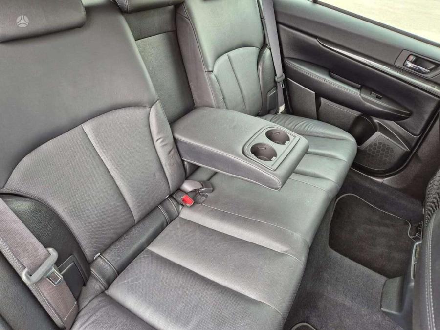 Sarkans Subaru Legacy 2011 Panevēža, ar dzinēja tilpumu 2.50 L un nobraukumu 185 tūkst. km par 4999 €, foto 14 vietnē AUTOMOTO.COM.LV
