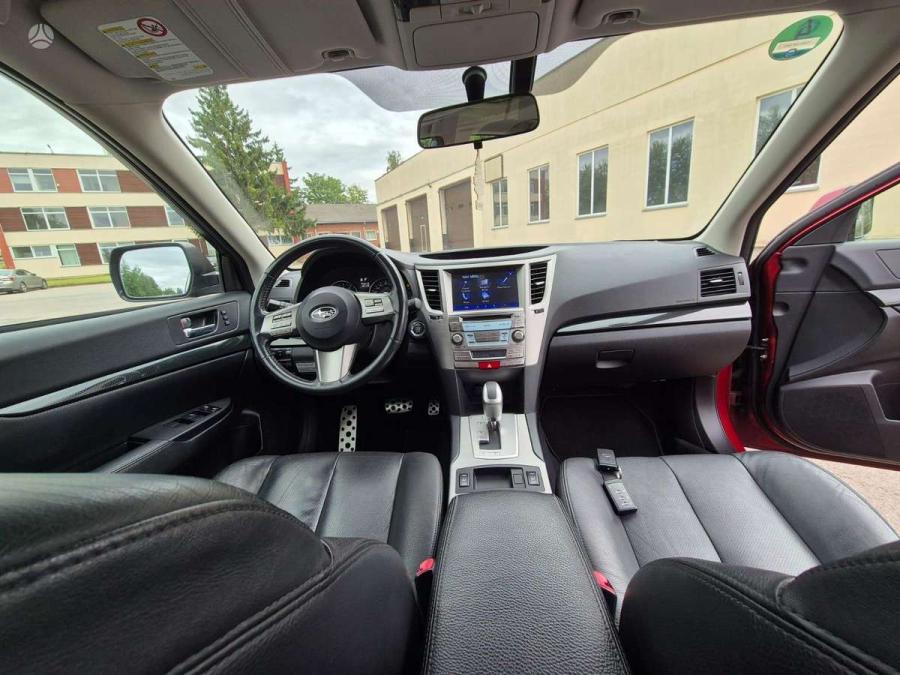 Sarkans Subaru Legacy 2011 Panevēža, ar dzinēja tilpumu 2.50 L un nobraukumu 185 tūkst. km par 4999 €, foto 23 vietnē AUTOMOTO.COM.LV