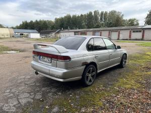 Subaru Legacy 1997 Trakai, ar dzinēja tilpumu 2.50 L un nobraukumu 334 tūkst. km par 1000 €, foto 6 vietnē AUTOMOTO.COM.LV