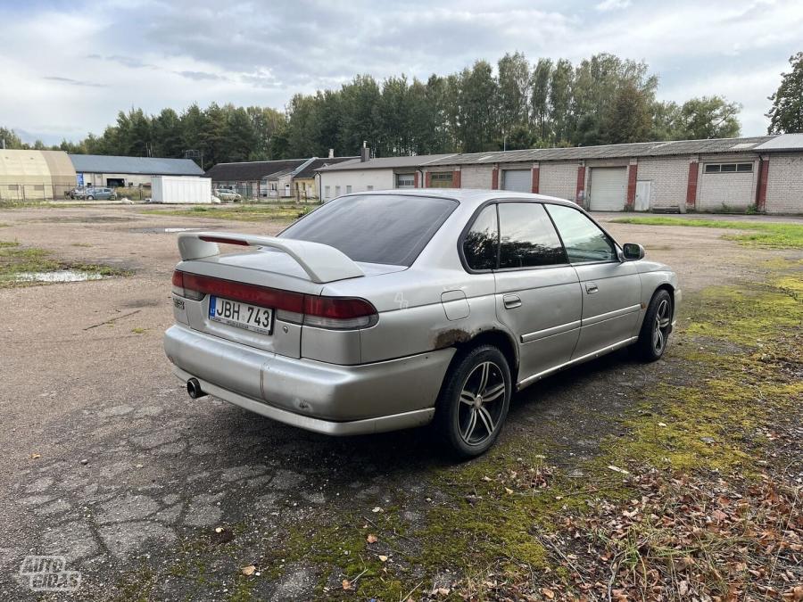 Subaru Legacy 1997 Trakai, ar dzinēja tilpumu 2.50 L un nobraukumu 334 tūkst. km par 1000 €, foto 6 vietnē AUTOMOTO.COM.LV