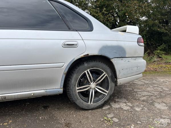 Subaru Legacy 1997 Trakai, ar dzinēja tilpumu 2.50 L un nobraukumu 334 tūkst. km par 1000 €, foto 8 vietnē AUTOMOTO.COM.LV