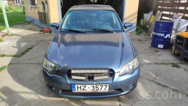 Subaru Legacy 2004 in Ogre, with an engine capacity of 2.50 L and mileage of 397 thousand km for 1490 €, photo 2 on AUTOMOTO.COM.LV