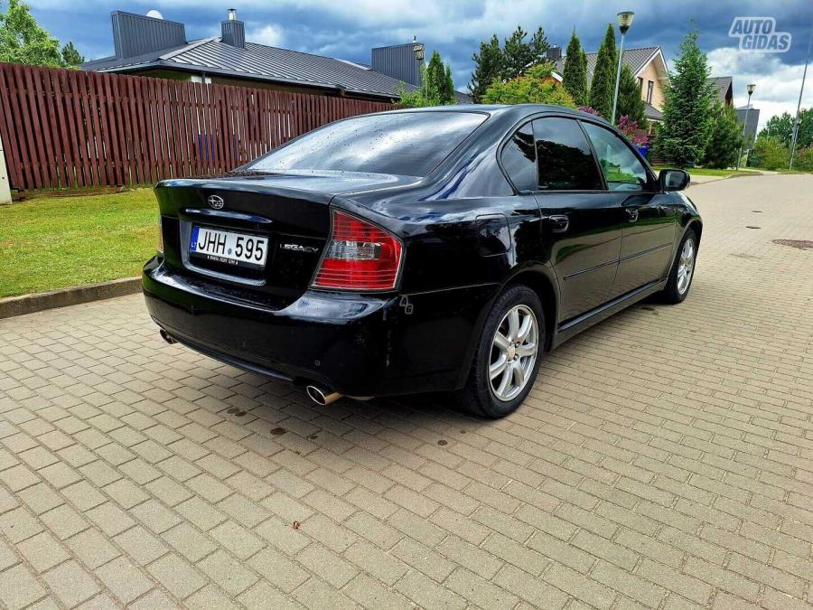 Subaru Legacy 2005 in Vilnius, with an engine capacity of 2.50 L and mileage of 245 thousand km for 780 €, photo 7 on AUTOMOTO.COM.LV