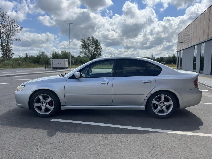 Subaru Legacy 2005 Klaipėda, ar dzinēja tilpumu 2.00 L un nobraukumu 239 tūkst. km par 1250 €, foto 3 vietnē AUTOMOTO.COM.LV