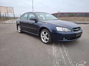 Subaru Legacy 2006 Viļņa, ar dzinēja tilpumu 1.99 L un nobraukumu 203 tūkst. km par 1600 €, foto 2 vietnē AUTOMOTO.COM.LV