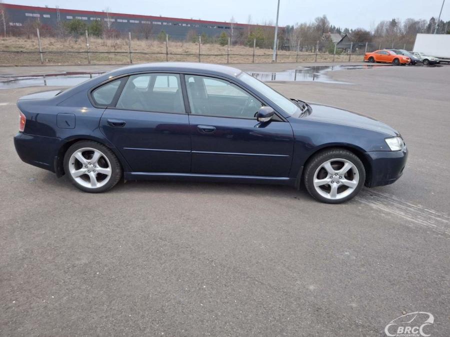 Subaru Legacy 2006 Viļņa, ar dzinēja tilpumu 1.99 L un nobraukumu 203 tūkst. km par 1600 €, foto 5 vietnē AUTOMOTO.COM.LV