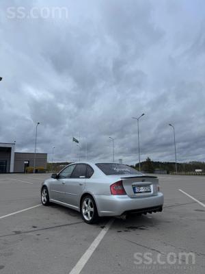 Subaru Legacy 2006 Tukums, ar dzinēja tilpumu 2.00 L un nobraukumu 274 tūkst. km par 1700 €, foto 3 vietnē AUTOMOTO.COM.LV