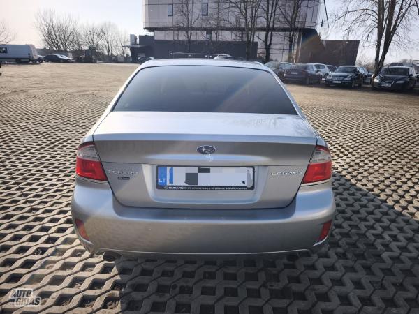 Subaru Legacy 2007 in Vilnius, with an engine capacity of 2.00 L and mileage of 195 thousand km for 850 €, photo 6 on AUTOMOTO.COM.LV