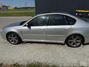 Субару Легаси 2007 в Мажейкяй, объемом двигателя 3.00 л и пробегом 317 тыс. км за 2000 €, фото 8 на AUTOMOTO.COM.LV