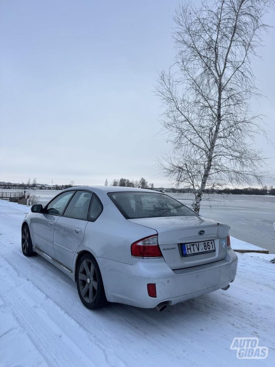 Subaru Legacy 2008 in Vilnius, with an engine capacity of 3.00 L and mileage of 300 thousand km for 1850 €, photo 3 on AUTOMOTO.COM.LV