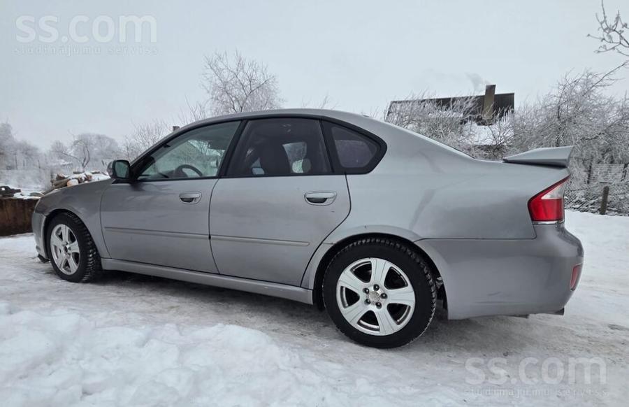 Subaru Legacy 2008 Dobele, ar dzinēja tilpumu 2.50 L un nobraukumu 275 tūkst. km par 1000 €, foto 3 vietnē AUTOMOTO.COM.LV