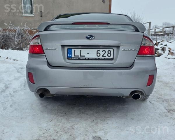 Subaru Legacy 2008 in Dobele, with an engine capacity of 2.50 L and mileage of 275 thousand km for 1000 €, photo 4 on AUTOMOTO.COM.LV