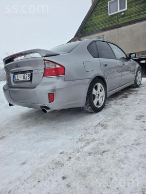 Subaru Legacy 2008 Dobele, ar dzinēja tilpumu 2.50 L un nobraukumu 275 tūkst. km par 1000 €, foto 5 vietnē AUTOMOTO.COM.LV