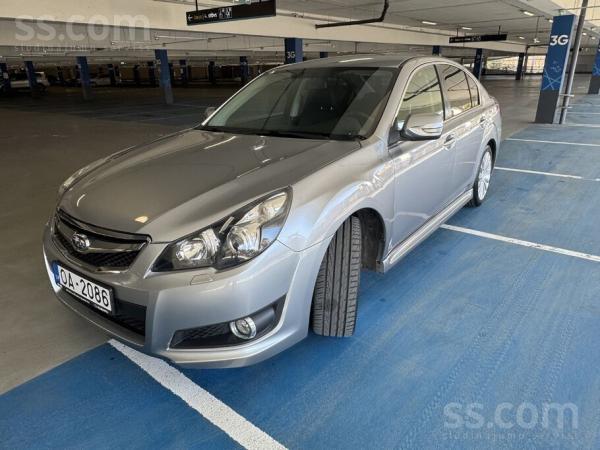 Subaru Legacy 2010 Rīga, ar dzinēja tilpumu 2.50 L un nobraukumu 165 tūkst. km par 5700 €, foto 1 vietnē AUTOMOTO.COM.LV