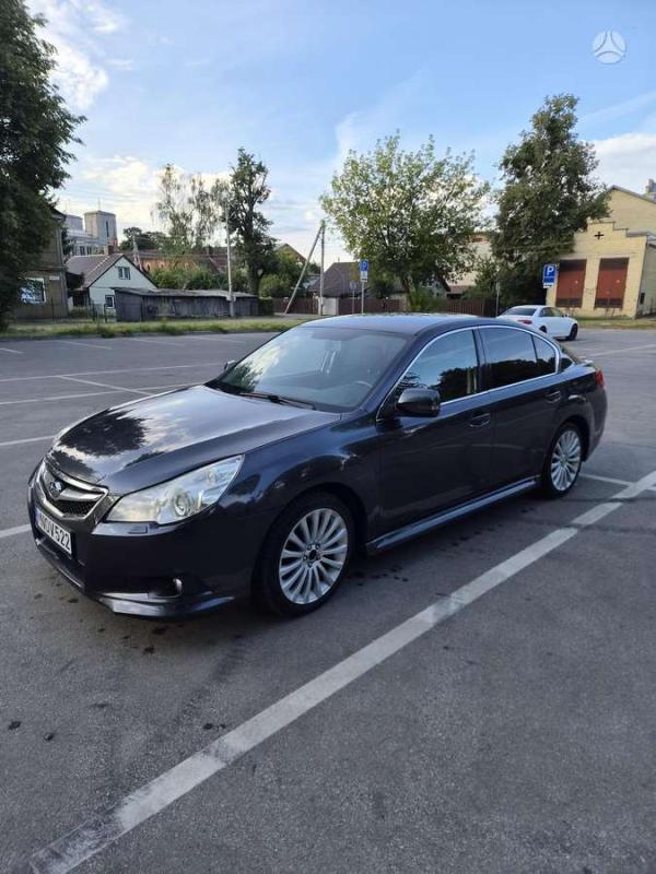 Subaru Legacy 2010 Kauņa, ar dzinēja tilpumu 1.99 L un nobraukumu 308 tūkst. km par 4000 €, foto 7 vietnē AUTOMOTO.COM.LV