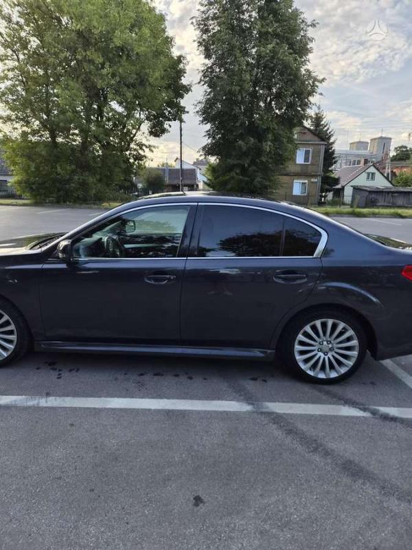 Subaru Legacy 2010 Kauņa, ar dzinēja tilpumu 1.99 L un nobraukumu 308 tūkst. km par 4000 €, foto 8 vietnē AUTOMOTO.COM.LV