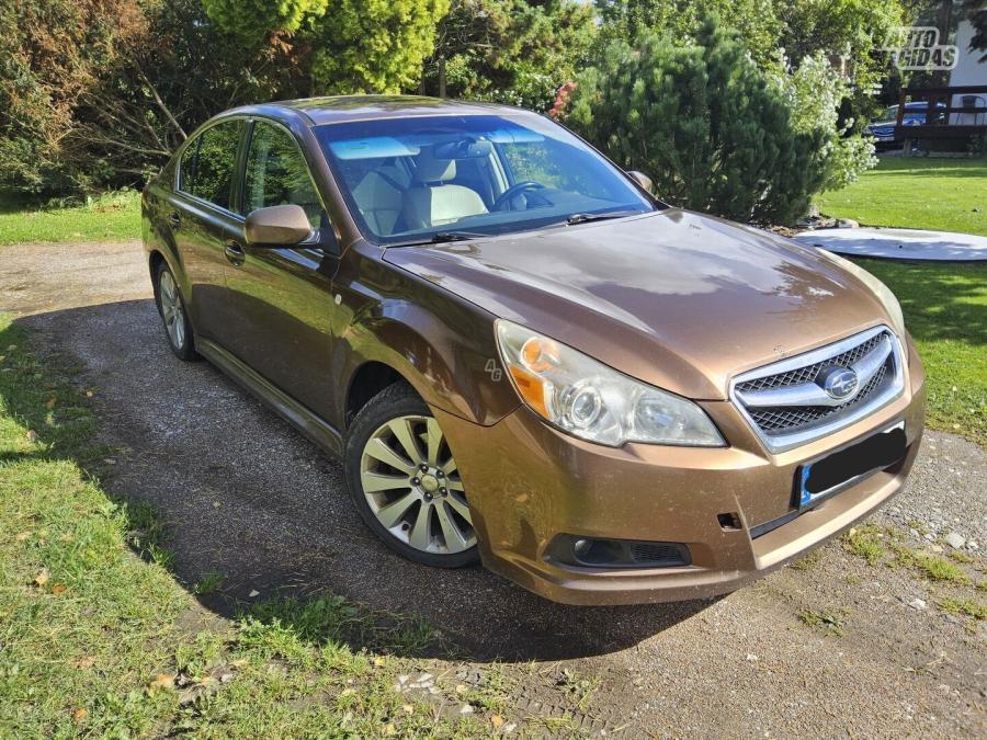 Subaru Legacy 2011 Marijampole, ar dzinēja tilpumu 2.50 L un nobraukumu 195 tūkst. km par 2900 €, foto 1 vietnē AUTOMOTO.COM.LV