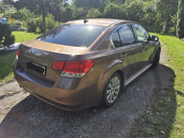 Subaru Legacy 2011 Marijampole, ar dzinēja tilpumu 2.50 L un nobraukumu 195 tūkst. km par 2900 €, foto 5 vietnē AUTOMOTO.COM.LV