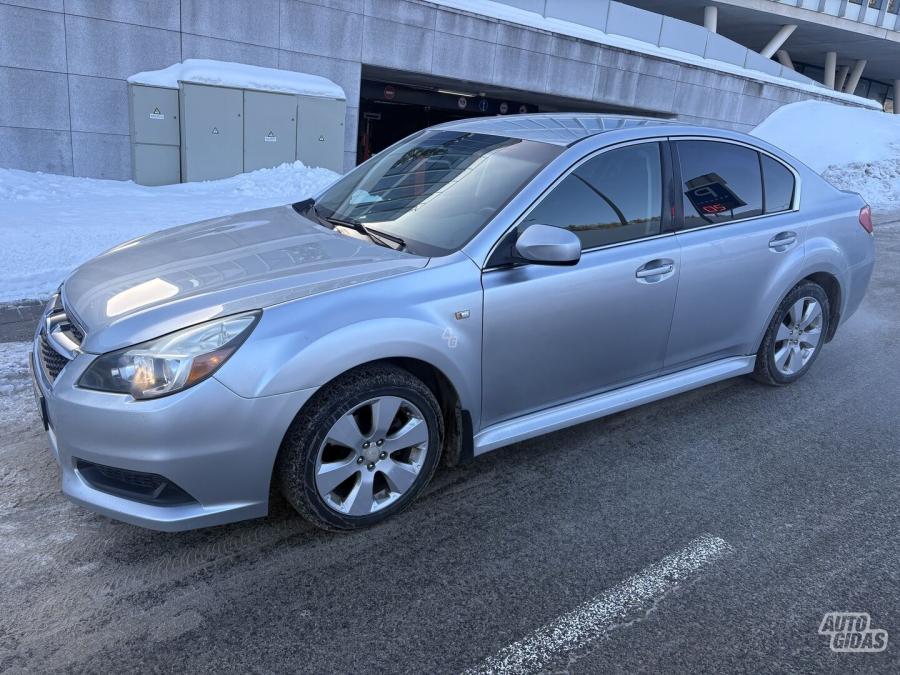Subaru Legacy 2014 in Vilnius, with an engine capacity of 2.50 L and mileage of 157 thousand km for 4900 €, photo 1 on AUTOMOTO.COM.LV