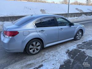 Subaru Legacy 2014 in Vilnius, with an engine capacity of 2.50 L and mileage of 157 thousand km for 4900 €, photo 3 on AUTOMOTO.COM.LV