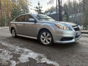 Subaru Legacy 2014 in Vilnius, with an engine capacity of 2.50 L and mileage of 157 thousand km for 4900 €, photo 3 on AUTOMOTO.COM.LV