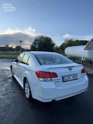 Subaru Legacy 2014 Viļņa, ar dzinēja tilpumu 2.50 L un nobraukumu 193 tūkst. km par 2150 €, foto  vietnē AUTOMOTO.COM.LV