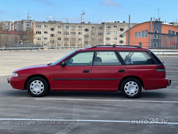 Subaru Legacy 1997 in Narva, with an engine capacity of 2.00 L and mileage of 307 thousand km for 999 €, photo 3 on AUTOMOTO.COM.LV