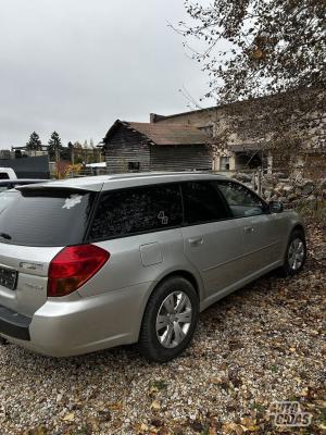 Subaru Legacy 2003 Viļņa, ar dzinēja tilpumu 2.00 L un nobraukumu 210 tūkst. km par 800 €, foto 3 vietnē AUTOMOTO.COM.LV
