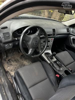 Subaru Legacy 2003 Viļņa, ar dzinēja tilpumu 2.00 L un nobraukumu 210 tūkst. km par 800 €, foto 5 vietnē AUTOMOTO.COM.LV