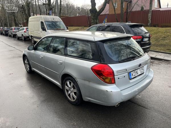 Subaru Legacy 2004 in Vilnius, with an engine capacity of 2.50 L and mileage of 311 thousand km for 750 €, photo 4 on AUTOMOTO.COM.LV