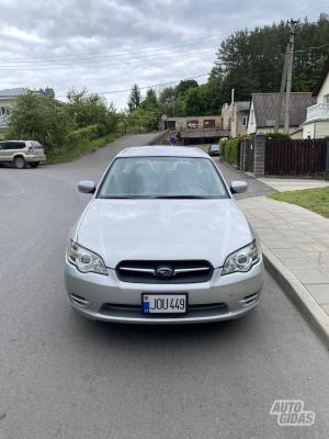 Subaru Legacy 2004 in Vilnius, with an engine capacity of 2.50 L and mileage of 361 thousand km for 1200 €, photo 3 on AUTOMOTO.COM.LV