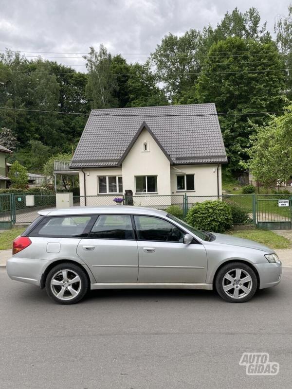 Subaru Legacy 2004 Viļņa, ar dzinēja tilpumu 2.50 L un nobraukumu 361 tūkst. km par 1200 €, foto 4 vietnē AUTOMOTO.COM.LV