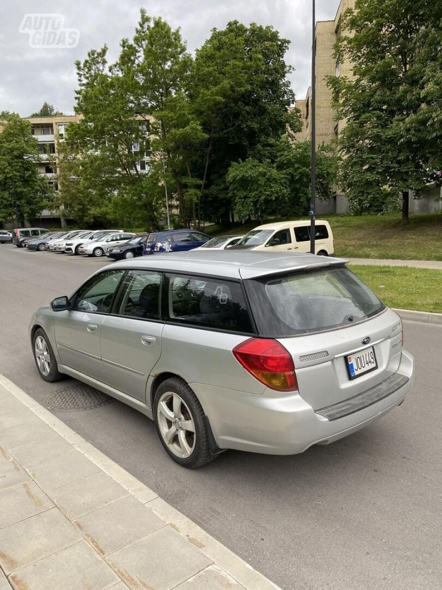 Subaru Legacy 2004 in Vilnius, with an engine capacity of 2.50 L and mileage of 361 thousand km for 1200 €, photo 8 on AUTOMOTO.COM.LV