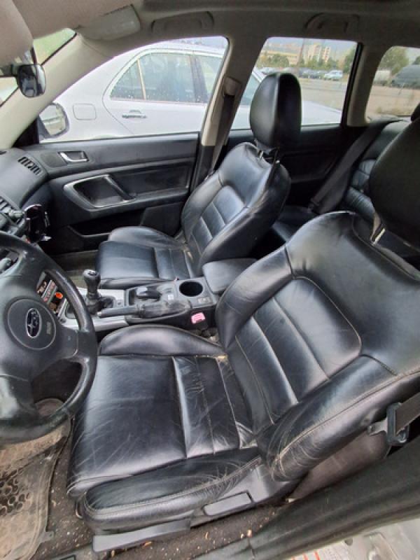 Subaru Legacy 2004 Tallina, ar dzinēja tilpumu 2.50 L un nobraukumu 304 tūkst. km par 1200 €, foto 8 vietnē AUTOMOTO.COM.LV