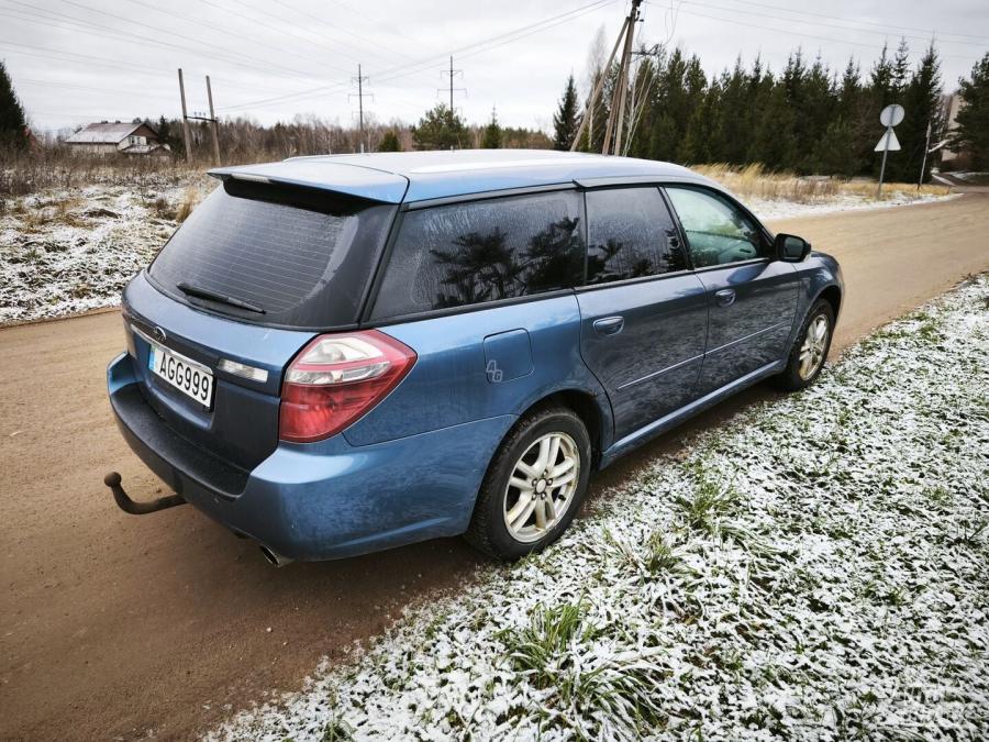 Subaru Legacy 2005 in Vilnius, with an engine capacity of 2.50 L and mileage of 310 thousand km for 1600 €, photo 5 on AUTOMOTO.COM.LV