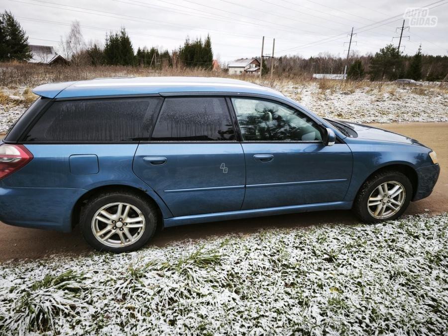 Subaru Legacy 2005 in Vilnius, with an engine capacity of 2.50 L and mileage of 310 thousand km for 1600 €, photo 6 on AUTOMOTO.COM.LV
