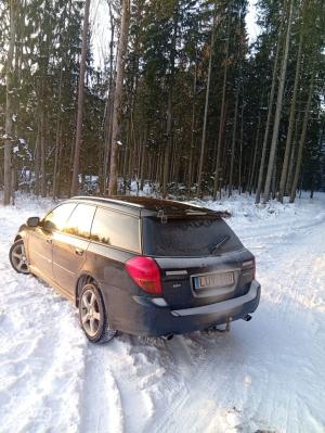 Subaru Legacy 2005 in Pagegiai, with an engine capacity of 2.00 L and mileage of 3800 thousand km for 1200 €, photo  on AUTOMOTO.COM.LV
