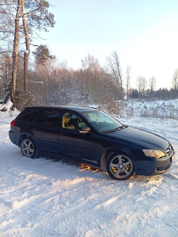 Subaru Legacy 2005 in Pagegiai, with an engine capacity of 2.00 L and mileage of 3800 thousand km for 1200 €, photo 5 on AUTOMOTO.COM.LV