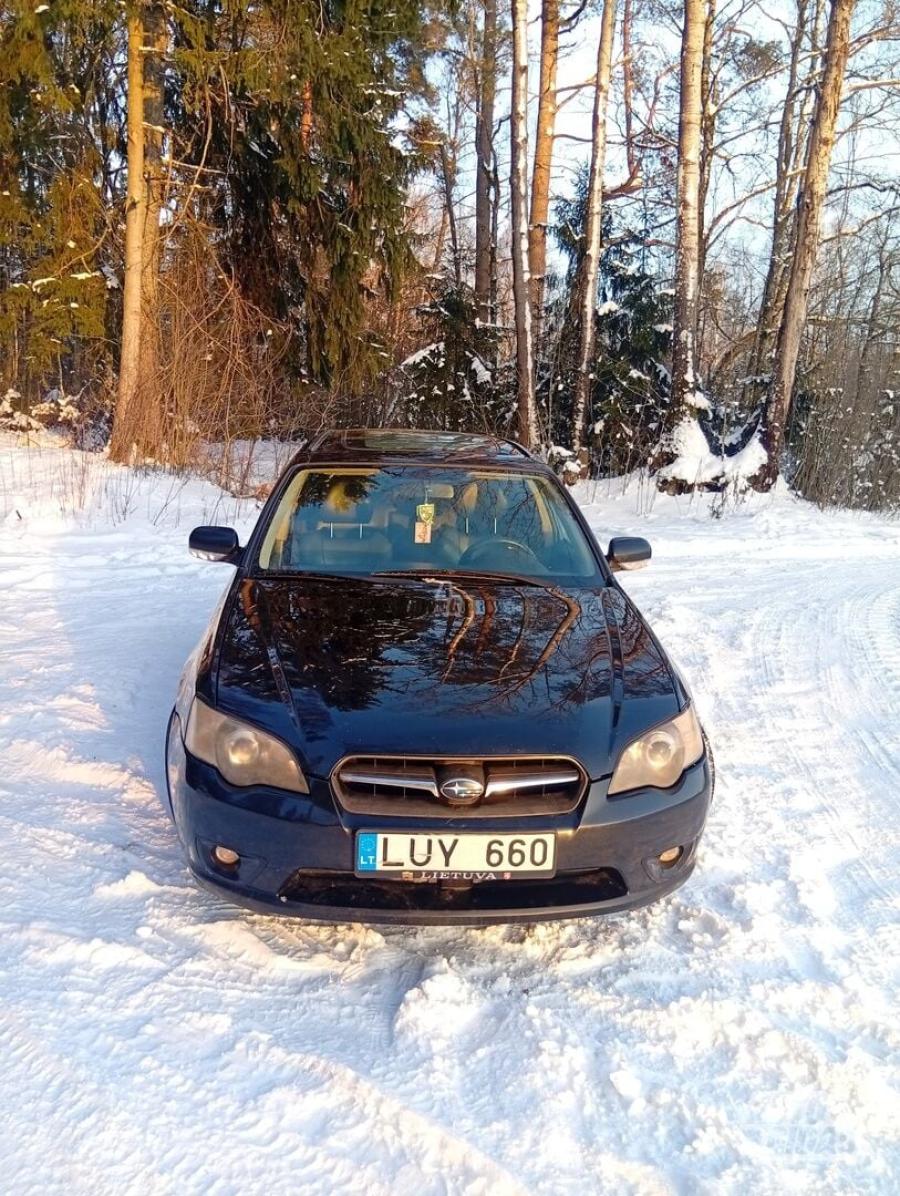 Subaru Legacy 2005 in Pagegiai, with an engine capacity of 2.00 L and mileage of 3800 thousand km for 1200 €, photo 6 on AUTOMOTO.COM.LV