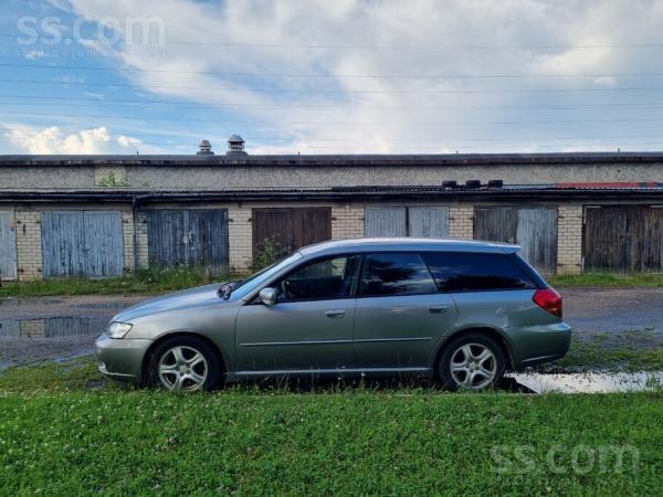 Subaru Legacy 2006 in Jelgava, with an engine capacity of 2.00 L and mileage of 221 thousand km for 1700 €, photo 9 on AUTOMOTO.COM.LV